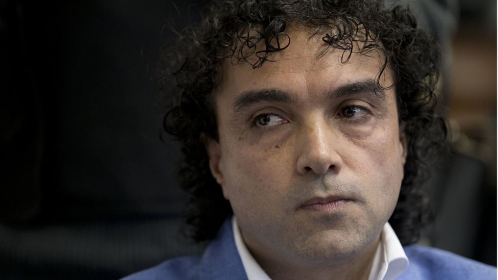 Colombia police arrest 22 'gang members' - BBC News