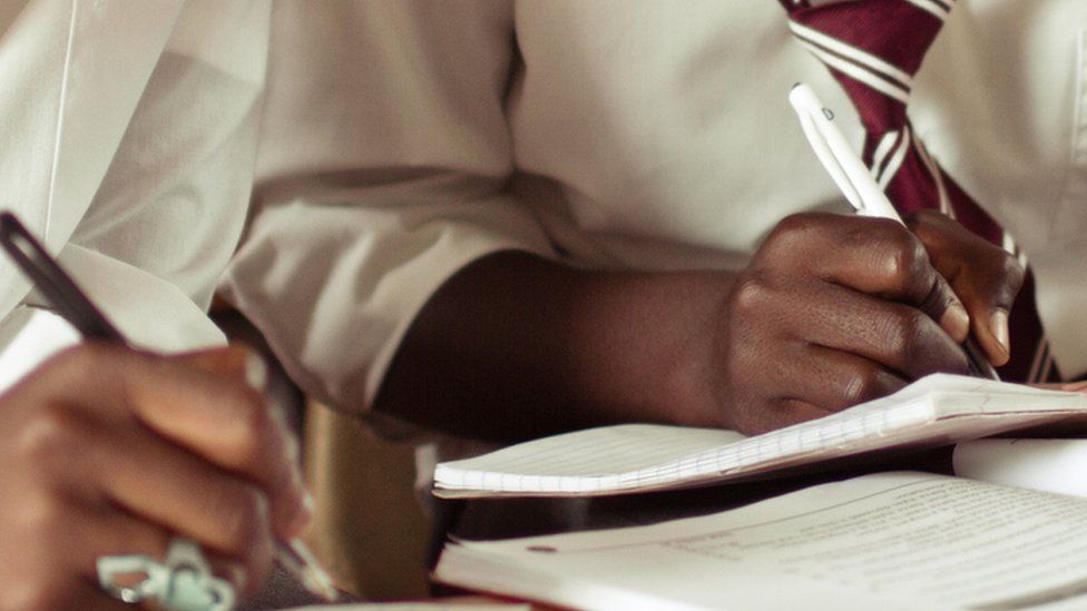 Letters from Africa: Nigeria's art of flowery language - BBC News