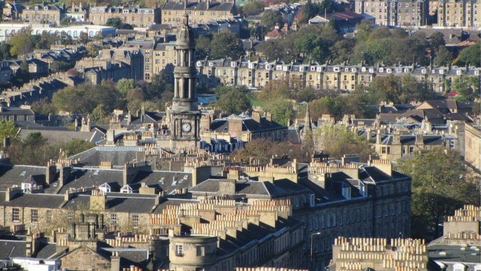 Edinburgh and north east in top 10 most affluent UK areas - BBC News