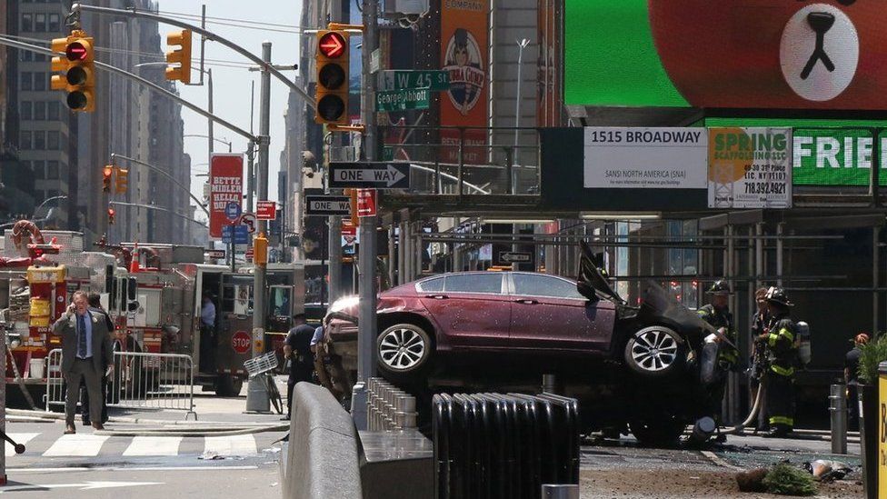 New York Times Square car accident in pictures - BBC News