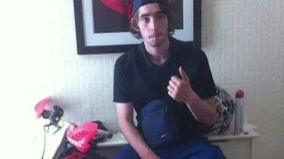 David Ungi: Fugitive extradited from Spain charged with murder - BBC News