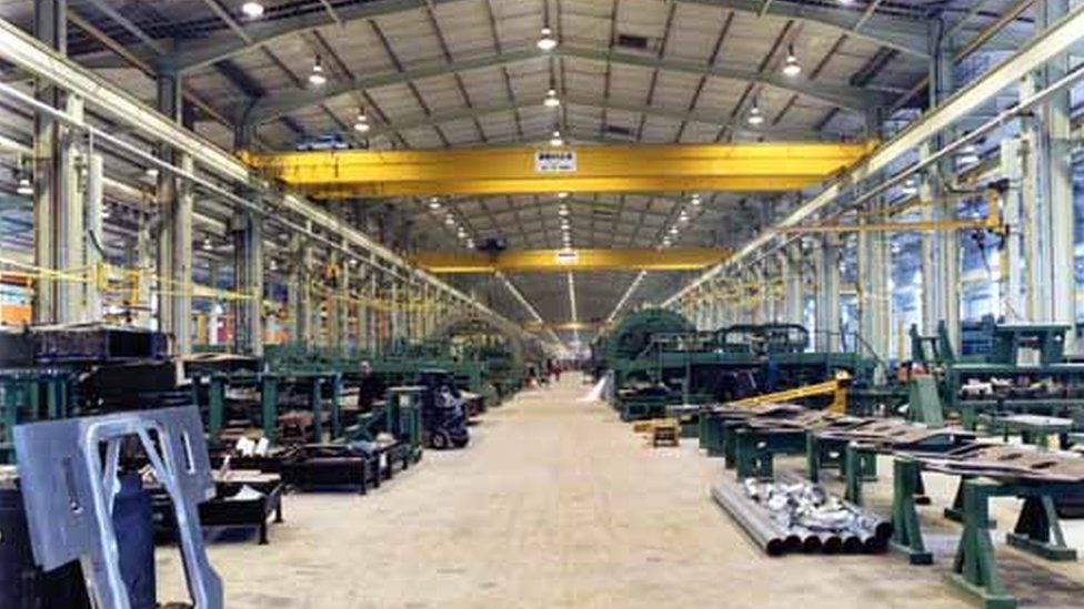 Houses for Vickers tank factory site in Leeds too 'boring' - BBC News