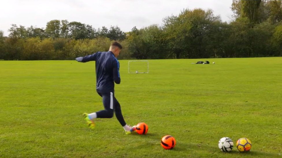 Northampton Town's Pollock hits back over 'harsh' Fifa 20 stats - BBC News