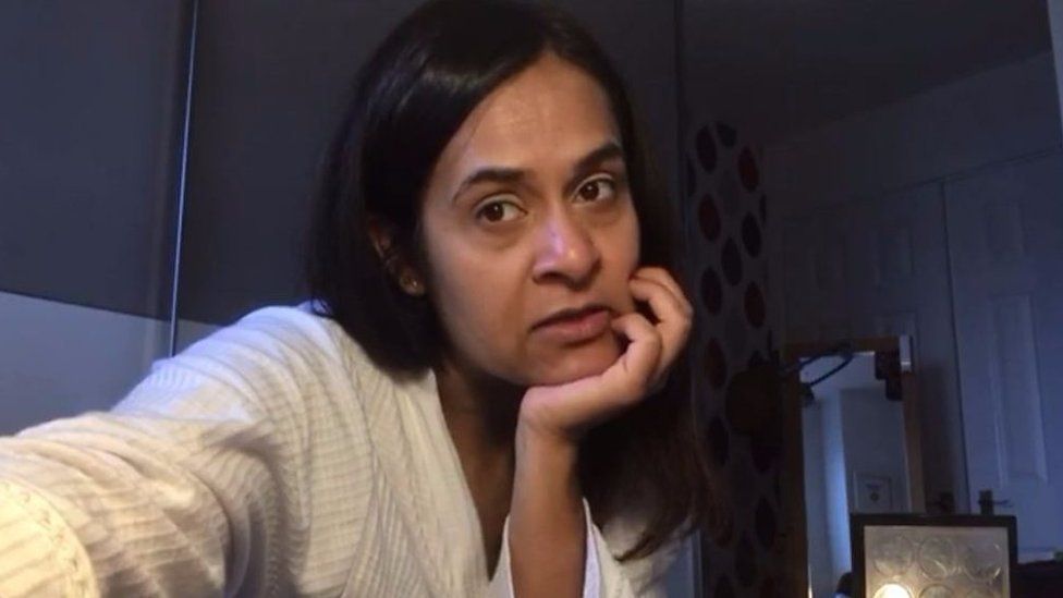 Australia ex-hockey player guilty of cancer fraud - BBC News