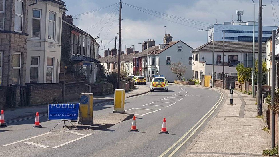 Five men arrested over late-night stab attack in Lowestoft - BBC News