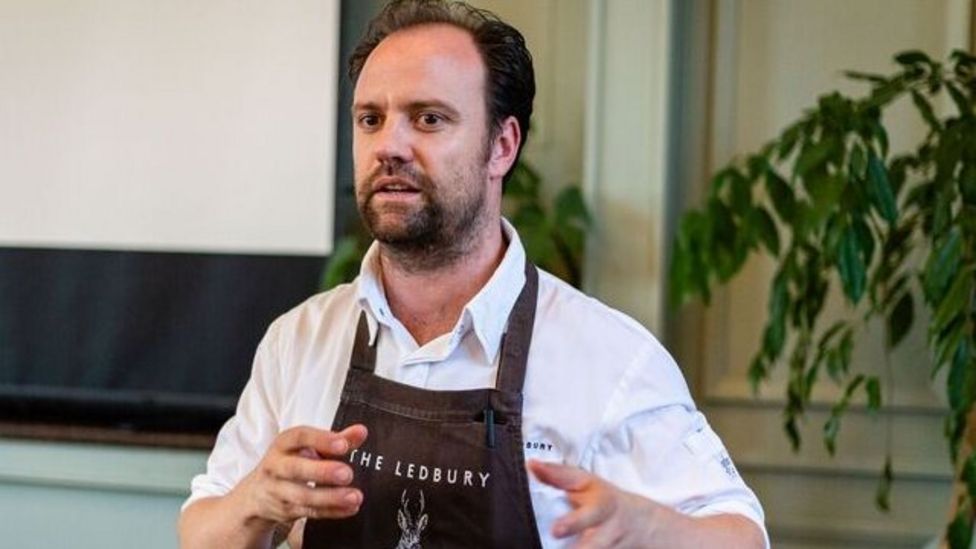 Changing the world, one dinner at a time - BBC News