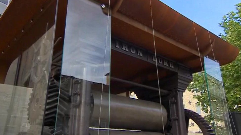 Iron Duke rubber rolling machine unveiled in Wiltshire - BBC News
