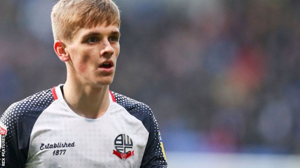 Ronan Darcy: Bolton midfielder signs new two-year contract - BBC Sport