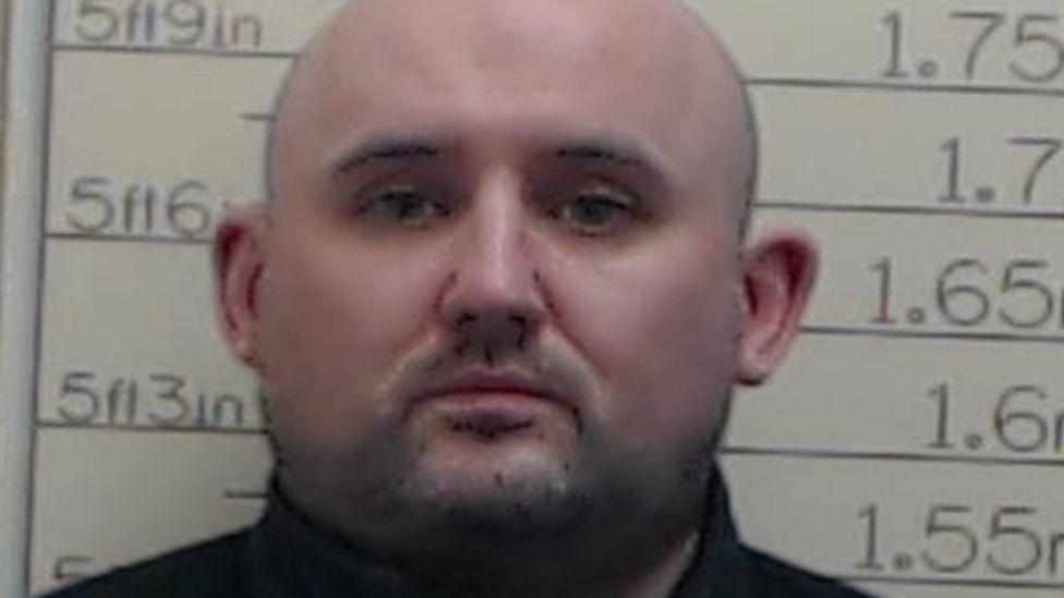 Prisoner who absconded from HMP Castle Huntly found - BBC News