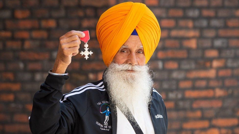 Skipping Sikh awarded MBE for inspiring exercise videos - BBC News