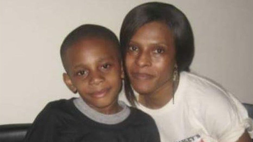 Quamari Serunkuma-Barnes murder: Teen found guilty - BBC News