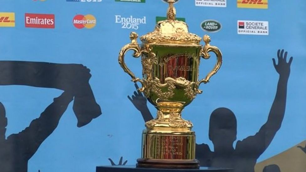 Rugby world cup at Lampeter 150th anniversary event - BBC News