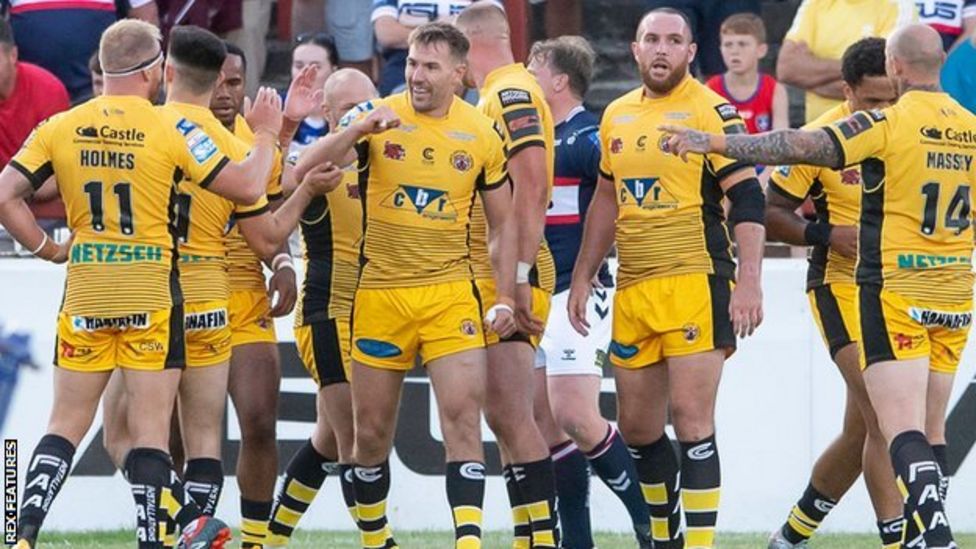 Super League: Wakefield Trinity 12-18 Castleford Tigers - BBC Sport