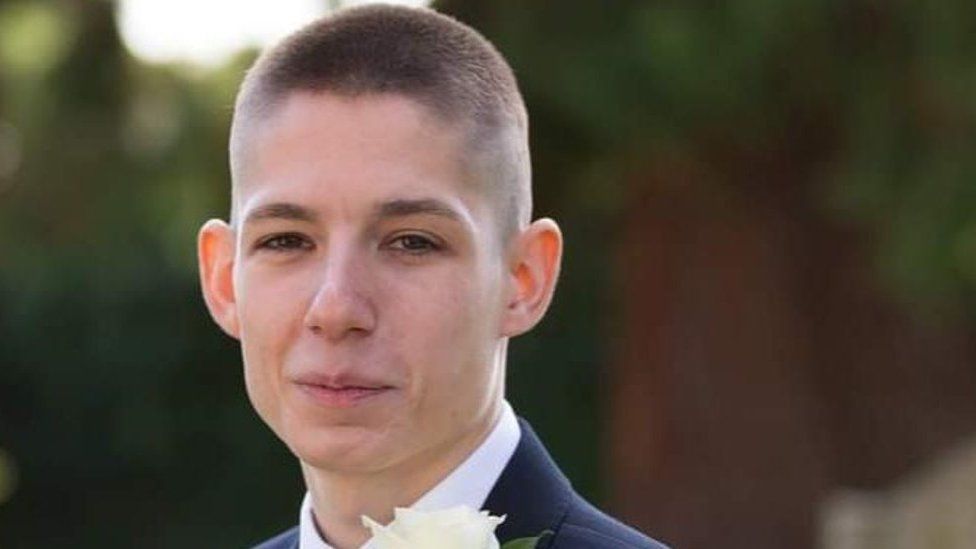 Littleport crash: Tributes to motorcyclist who died - BBC News