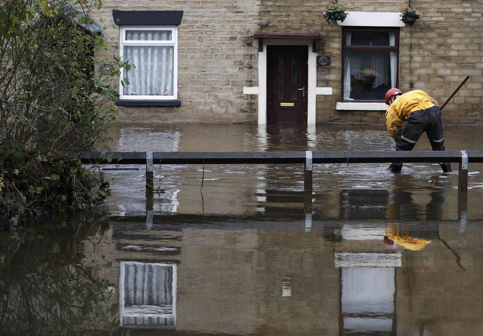 In pictures: England's Storm Angus clean-up - BBC News