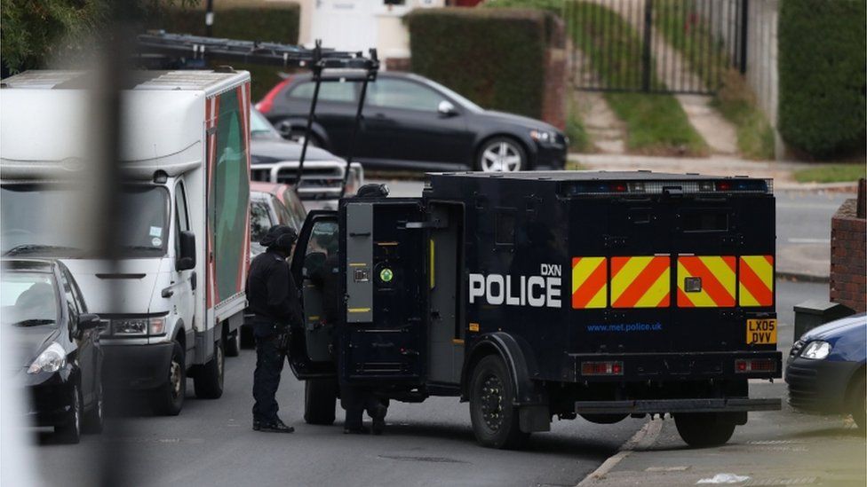 Northolt armed stand-off police fear petrol stockpile - BBC News