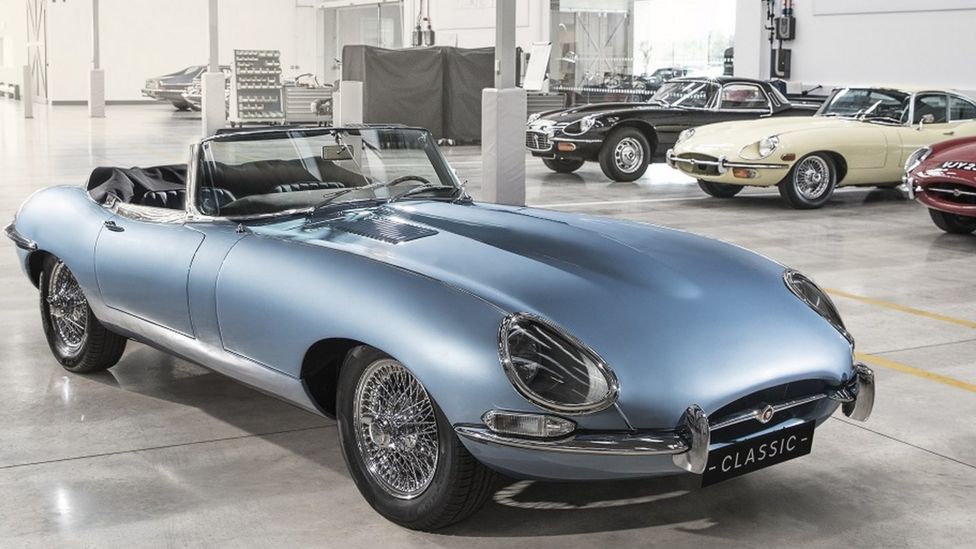 Dyson to make electric cars from 2020 - BBC News