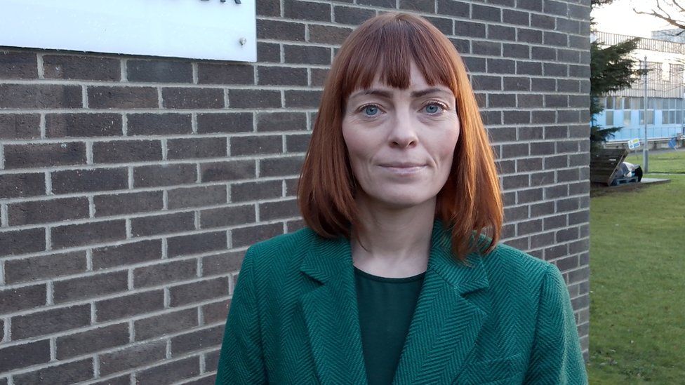 Belfast City Council: Many vehicles now powered by vegetable oil - BBC News