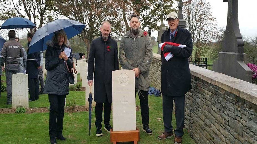 WWI: Young Sheffield soldier finally buried after death in battle - BBC ...