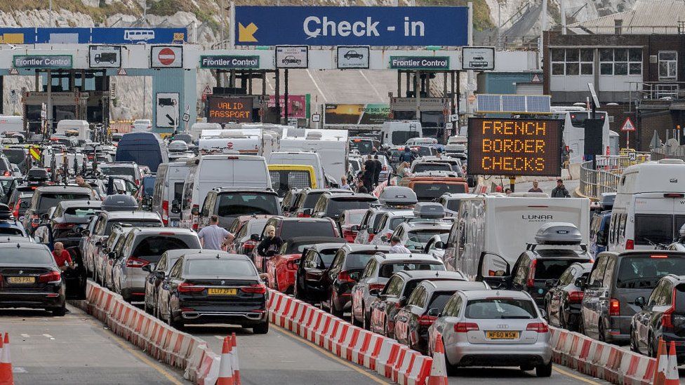 Huge queues at Dover for people travelling to France - BBC Newsround