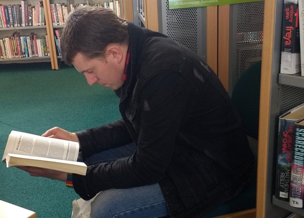 Middlesbrough Central Library: Hugs, sleep and Islam for Dummies - BBC News