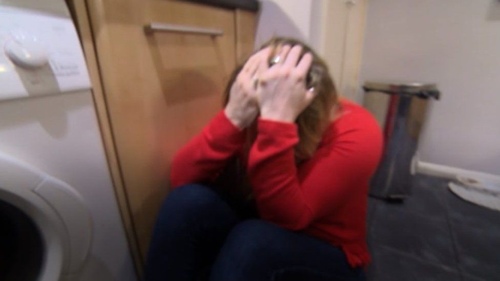 Domestic violence: Child-parent abuse doubles in three years - BBC News