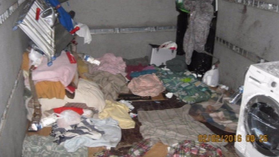 Man jailed for people smuggling at Harwich port - BBC News