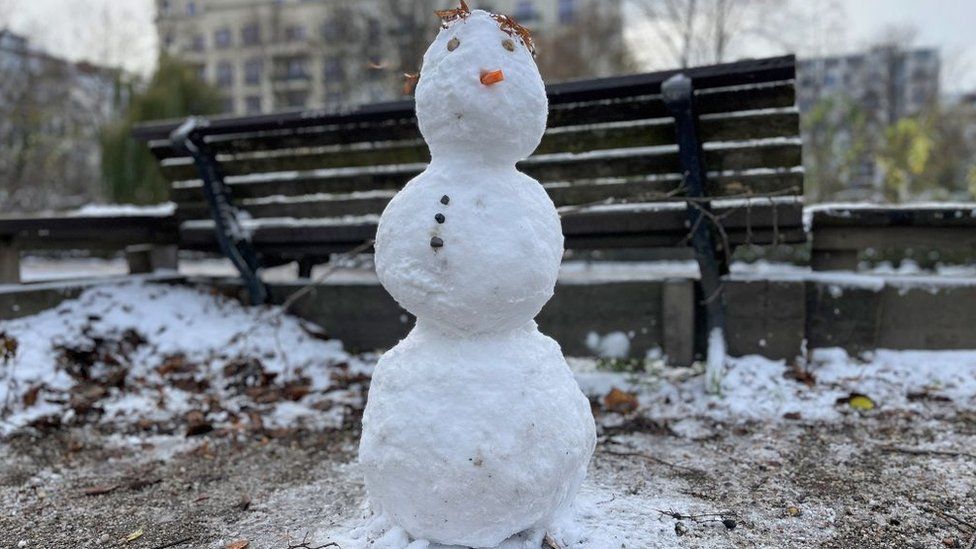 Cold snap and snowy weather across UK and Europe in pictures - BBC ...