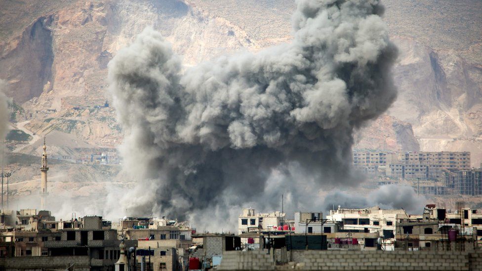 Syria conflict: Rebels launch fresh Damascus assault - BBC News