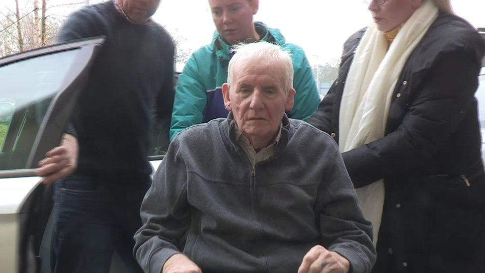 NI weekly papers: Baby in a lay-by and TV star's window pain - BBC News