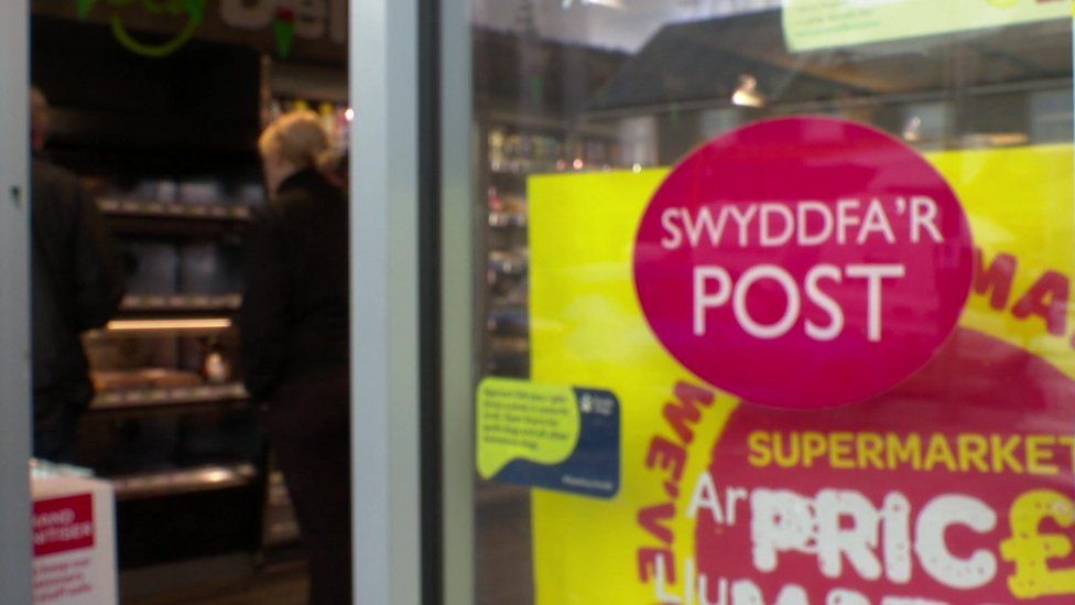 Sgandal Swyddfa'r Post yn 'amddifadu' cymuned Nefyn - BBC Cymru Fyw