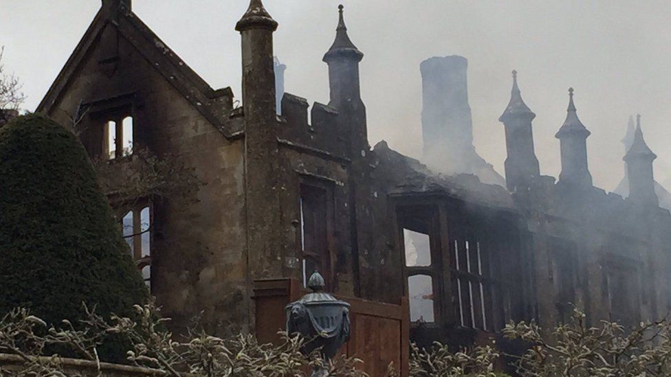 Parnham House: Arson attack stately home sold to mystery buyer - BBC News