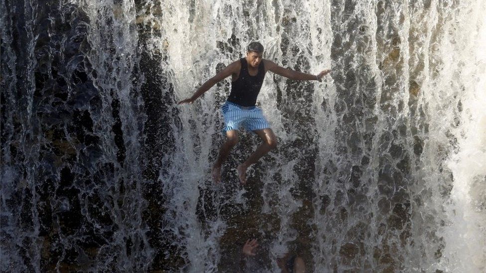 Africa in pictures: 25 September-1 October 2015 - BBC News
