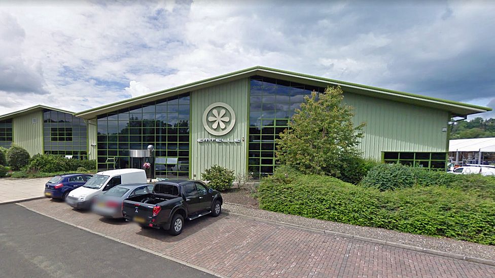 Hawick cabling company Emtelle unveils US expansion plans - BBC News