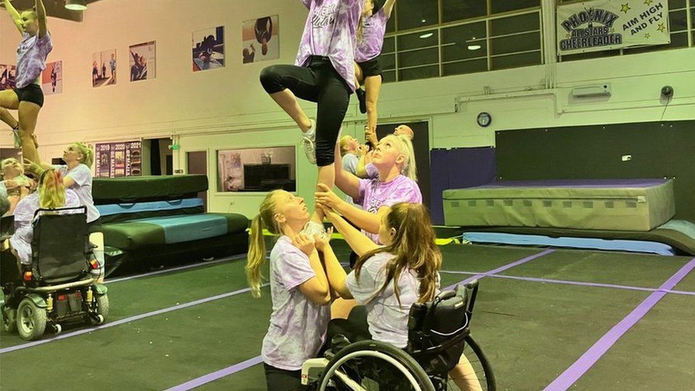 Basingstoke Wolverines preparing for Olympics in 2028 - BBC News