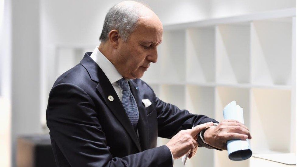 COP21: Will it be absolutely Fabius in Paris? - BBC News