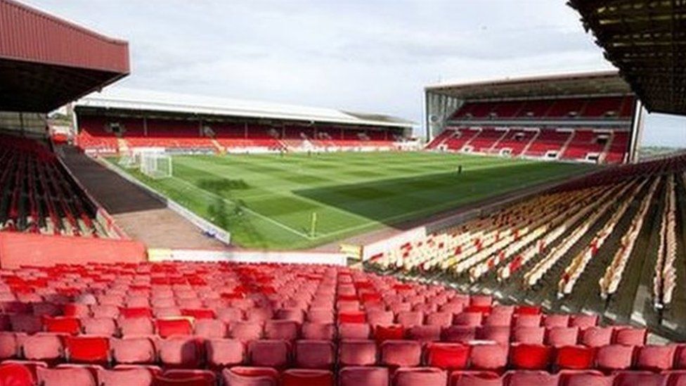 Aberdeen FC talks to be held over Pittodrie catering - BBC News