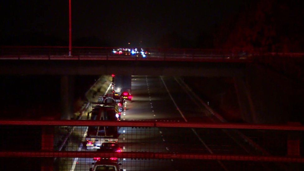 M56 reopens near Daresbury after tanker overturns - BBC News