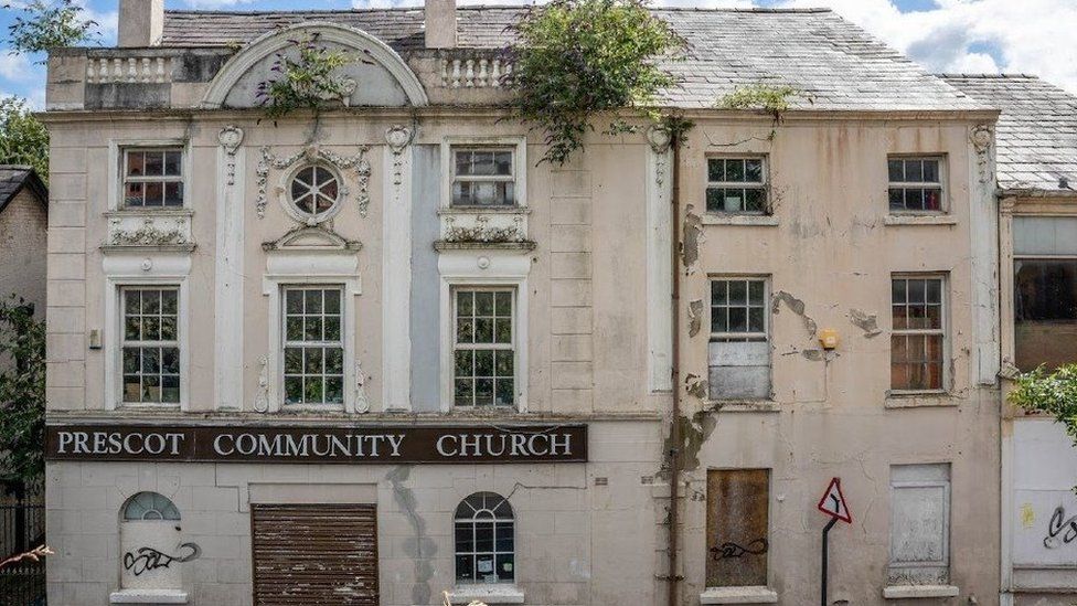 Crumbling Prescot Grade II listed cinema to be restored - BBC News