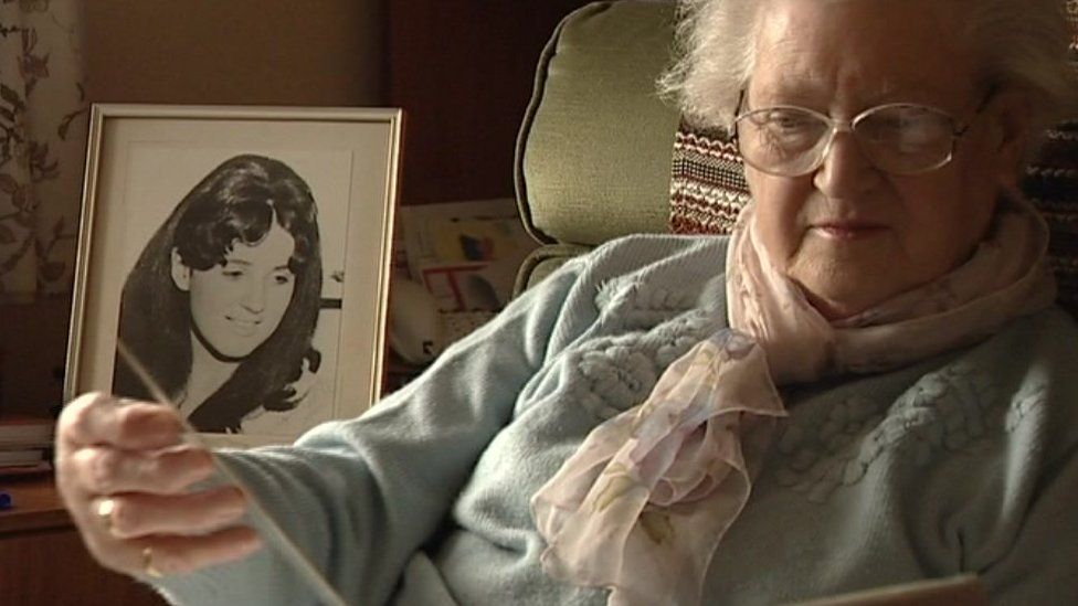 Susan Long murder: Case 'could still be solved' 50 years on - BBC News