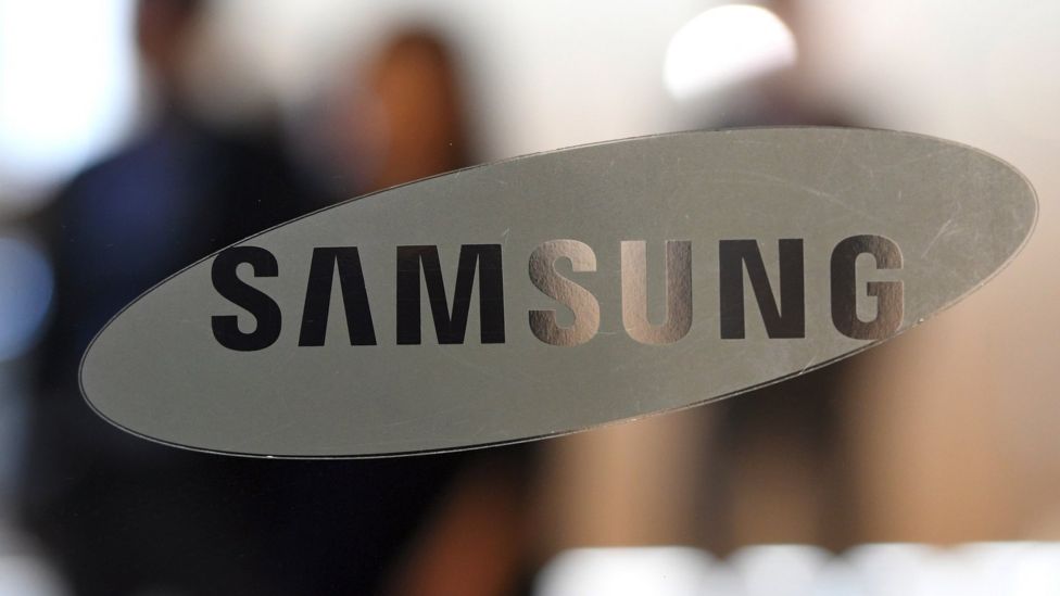 Samsung gets self-driving car permit in California - BBC News