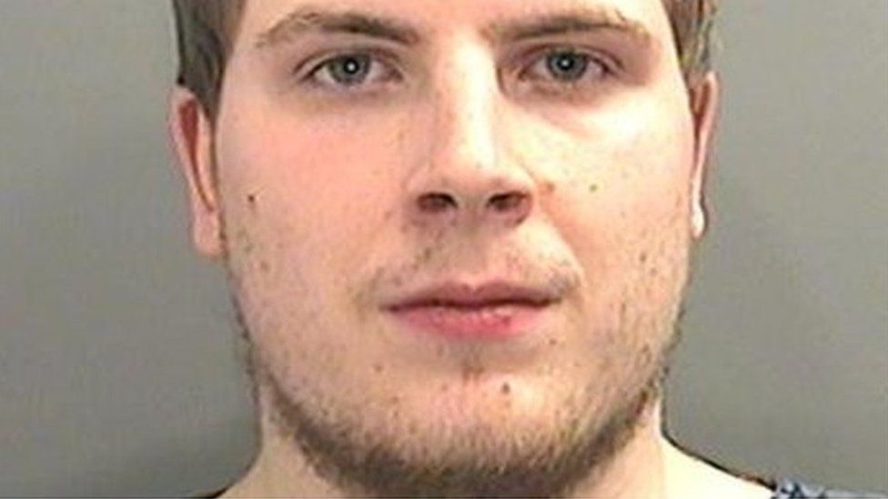 Matalan murders: No review of Andrew Saunders jail term - BBC News