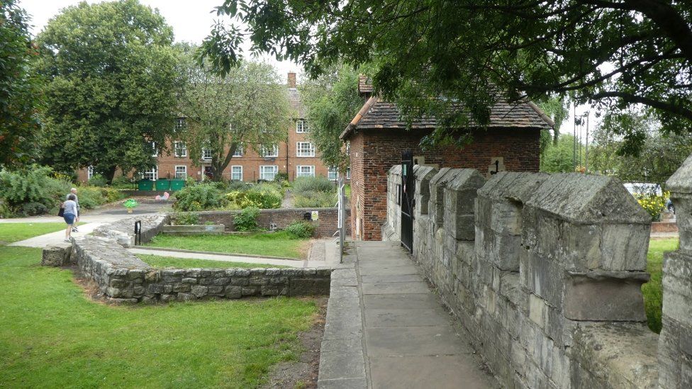 Historic Red Tower in York city walls to reopen - BBC News