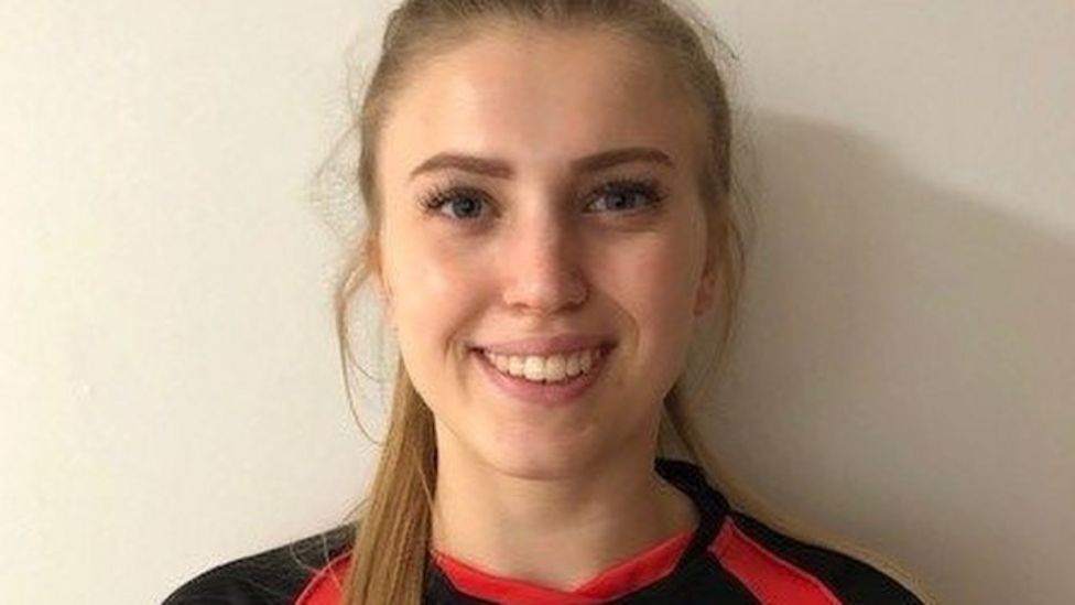 Celtic Dragons sign Victoria Booth and Morganne Dunn for 2021 - BBC Sport