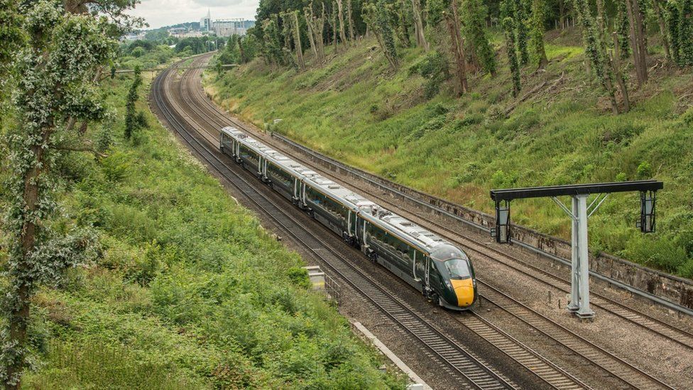 West set to get 5% more services in network revamp - BBC News