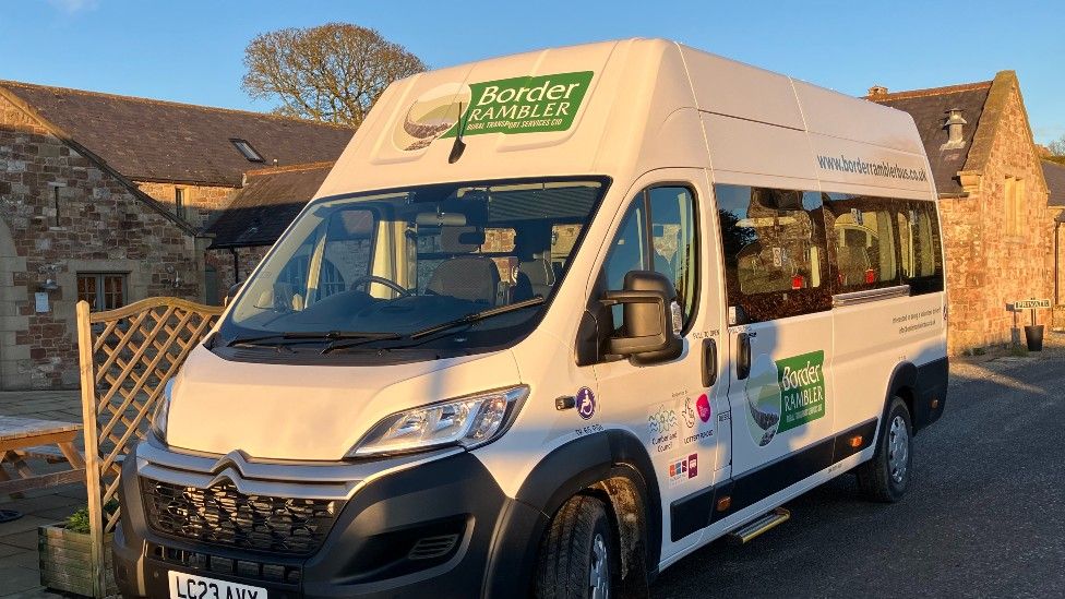 Cumbrian community bus service makes plea for volunteers - BBC News