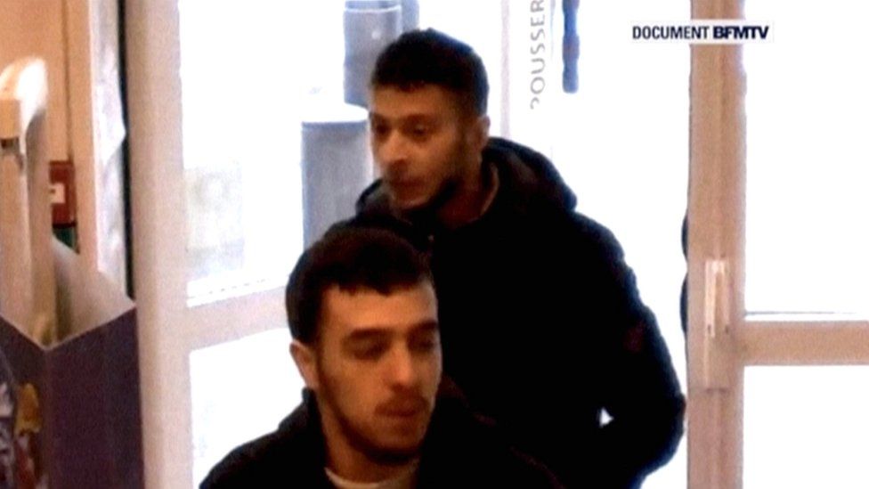 Paris attacks suspect Abdeslam 'caught on CCTV' in French petrol ...
