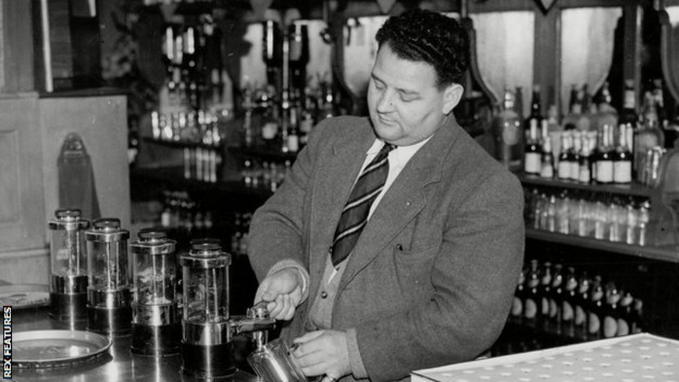 James Whitcombe: The fifth member of an 85-year-old rugby dynasty - BBC ...