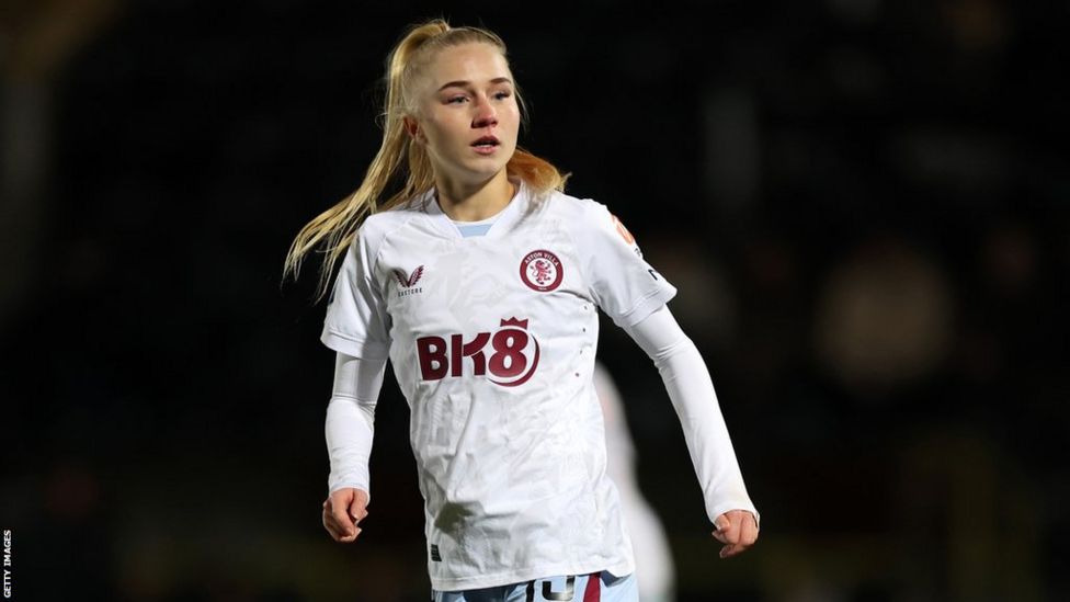 WSL transfer deadline day: Emma Sanders answers your questions - BBC Sport