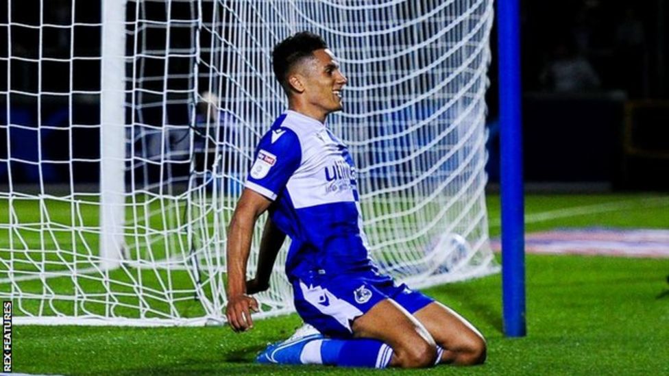 Tyler Smith: Rochdale sign forward from Sheffield United - BBC Sport